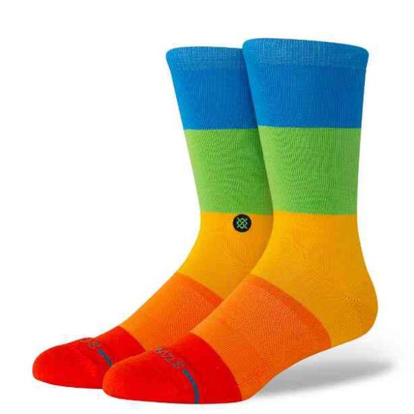 インスタントカメラで世界的に知られるポラロイド社とのコラボレーションモデル。ブランドを象徴するレトロなレインボーマークやロゴからインスパイアを受け、ヴィンテージ感と遊び心のあるソックスに仕上がりました。