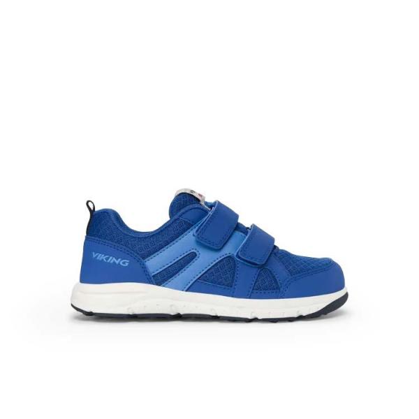 元気いっぱいに遊ぶキッズの毎日に、北欧生まれのアクティブシューズ。軽くて丈夫な素材はムレにくく、季節を問わず快適です。ダブルベルクロで着脱も簡単、成長する足にしっかりフィット。軽量EVAミッドソールと滑りにくいラバーアウトソールが、毎日の冒...