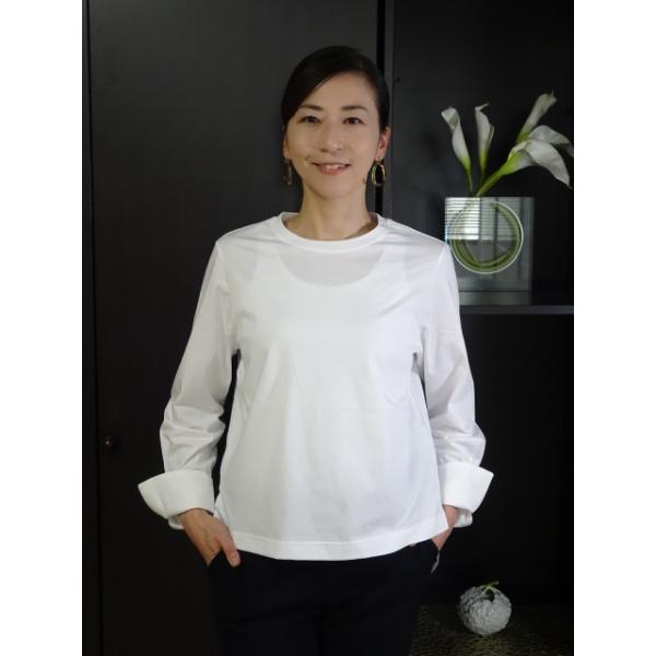 ナカボーサンエス（FAVEUR）日本製（正規販売店取扱商品）●品番　7231-2125　モデル身長１６５ｃｍ（Ｂ：８３　Ｗ：６３　Ｈ：９０）サイズ　４０(９号）モデル着用●肩幅　40cm●着丈　前53.5cm後ろ64.5cm●袖丈　59cm...