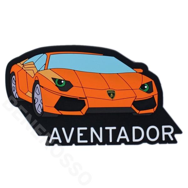 ランボルギーニ社が自らプロデュースし、販売を手掛けるランボルギーニ社純正商品。アヴェンタドールのマシンがデザインされたマグネット。厚みがあり、マシンのパーツが細かな切り込みや凹凸で立体的に造形されている。カラー：オレンジサイズ：9.5×5....