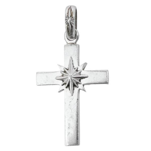 ■商品情報[商品名]SAAD サード 太陽神 クロス ペンダントトップ シルバー系【中古】[カラー]シルバー系[サイズ]トップ：  縦約3.9cmx横約2cmx 厚み約0.8cm[付属品]なし[状態・コンディション]ランク B 中古品-可弊...