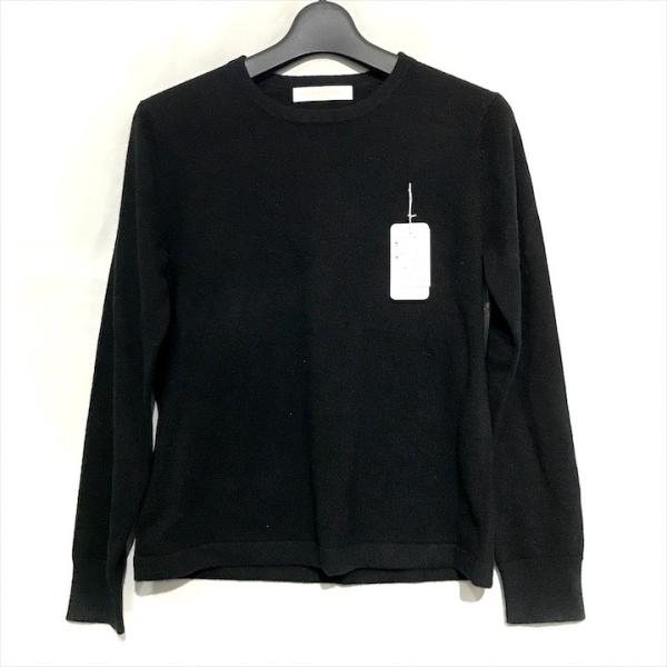 ご覧頂きありがとうございます☆彡【ブランド】コスモポラリス【カラー】ブラック【素材】カシミヤ【サイズ】表記サイズM　肩幅約37×身幅約41×総丈約55(若干の誤差はご了承下さい。）【付属品】タグ【状態ランク】Nコスモポラリスのセーターになり...