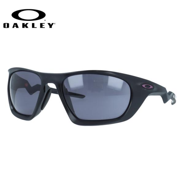 ■OAKLEY（オークリー）スタイリッシュなデザインと世界最高レベルの機能性・快適性を追求し続けるOAKLEY。世界の有名トップアスリートを始め、幅広いジャンルのスポーツ選手から一般ユーザーまで支持を得ている。直線的でシャープなスクエアシェ...