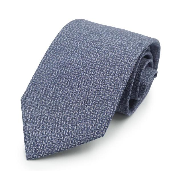 ■商品説明■【問い合わせ番号】200025587019【ブランド】HERMES【参考定価】42,900円【素材】 シルク100％【カラー】Marine(マリン／マリーヌ)×Gris(グリ)【サイズ(cm)】全長：約147cm 剣先幅：約8c...