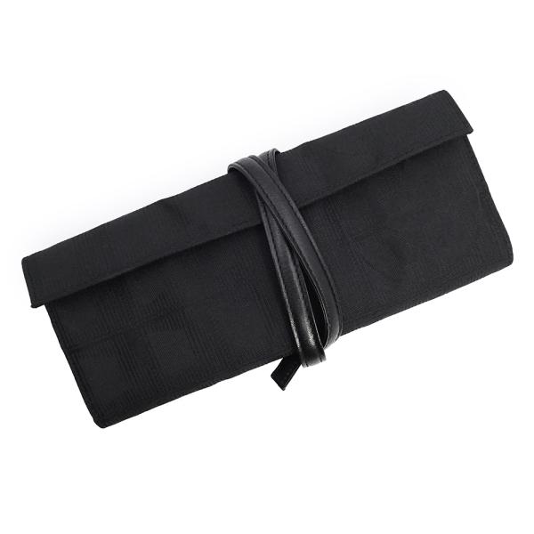 ■商品説明■【問い合わせ番号】200027598019【ブランド】CHANEL【素材】 ナイロンジャガード ／  カーフスキン （牛革）【カラー】ブラック ／ シルバー マットブラック金具【サイズ(cm)】約W17.5cmxH7cm 展開時...