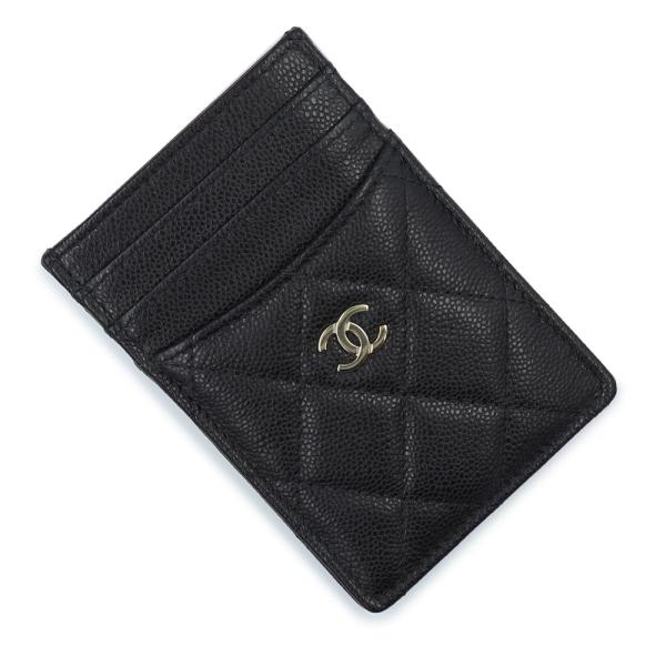 ■商品説明■【問い合わせ番号】200027713019【ブランド】CHANEL【素材】 キャビアスキン【カラー】ブラック ／ ゴールド金具【サイズ(cm)】約W8cmxH11.5cm 【仕様】 カード入れ×5 【重量】約41g【生産国】イタ...