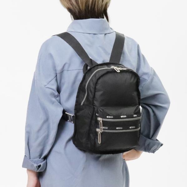 ■商品情報ブランド： LeSportsac / レスポートサック品番　： 2346 C363 / TRUE BLACK Cサイズ： 約 H30×W19〜22×D9 cm重さ　： 約 250 gショルダー長さ： 約 49〜86 cm持ち手長さ...