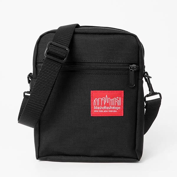 ■商品情報ブランド： Manhattan Portage / マンハッタンポーテージ品番　： 1403 BLACKサイズ： 約 H20×W16×D4.5 cm重さ　： 約 160 gショルダー長さ： 約 82〜147 cm仕様　： 外側ファ...
