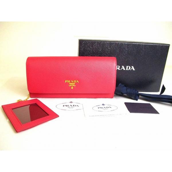 【未使用保管品】 PRADA プラダ サフィアーノ レザー 2つ折り 長財布 ロングウォレット パスケース 付き未使用保管品の為とても綺麗なお品です（新品同様の状態ですが、未開封の新品ではないので一見わかりにくい些細な傷や汚れは御了承くださ...