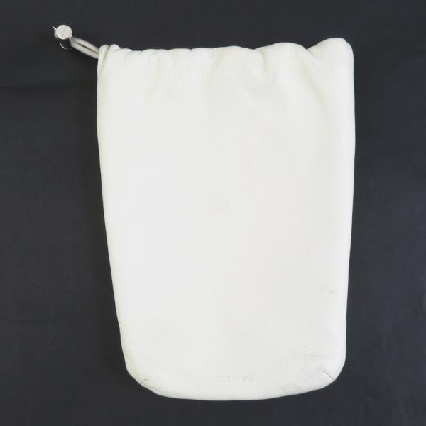 ■商品状態： 【外・表面】薄汚れ、スレ【外・角、フチ】薄汚れ、スレ■商品ランク： AB / 程度の良い中古品：多少使用感はございますが、キズや汚れが少なめで比較的程度が良い商品■サイズ： 縦：18.5cm x 横：13.5cm  ■カラー：...