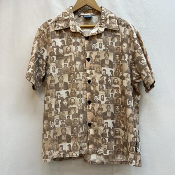 メーカー：古着 / USED形状：シャツ、ブラウス / 半袖サイズ：表記サイズ：M肩幅：47 cm、袖丈：23 cm、着丈：68 cm、身幅：56 cmカラー：柄 / パターン：素材：画像参照商品状態：着用感がありますが、汚れやダメージが比...