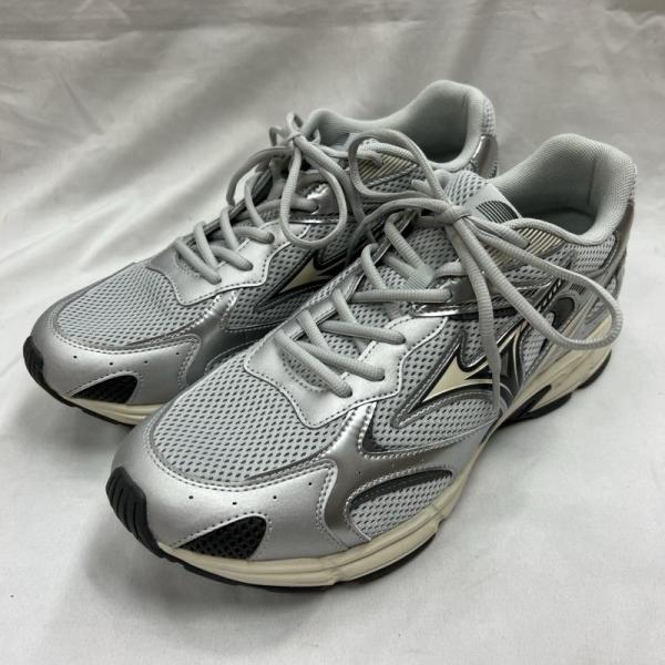 メーカー：ミズノ  / MIZUNO形状：スニーカー / スニーカーサイズ：表記サイズ：29.0cmカラー：銀 / シルバー柄 / パターン：素材：商品状態：多少の使用感はありますが、汚れやダメージも目立たなく良好なお品物です。※程度・状態...