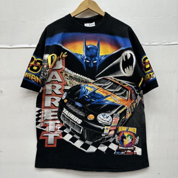 メーカー：古着 / USED形状：Tシャツ / 半袖サイズ：表記サイズ：L肩幅：59 cm、袖丈：23 cm、着丈：69 cm、身幅：58 cmカラー：黒 / ブラック柄 / パターン：素材：商品状態：着用感がありますが、汚れやダメージが比...