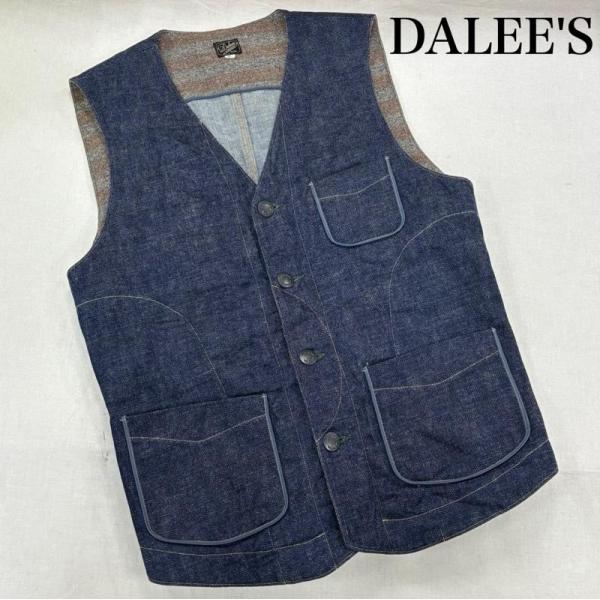 メーカー：ダリーズ / DALEES形状：ベスト / ベストサイズ：表記サイズ：-身幅：48.5 cm、総丈：66 cmカラー：インディゴ / インディゴ柄 / パターン：素材：画像参照商品状態：着用感がありますが、汚れやダメージが比較的少...