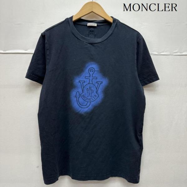メーカー：モンクレール / MONCLER形状：Tシャツ / 半袖サイズ：表記サイズ：M肩幅：44 cm、袖丈：20 cm、着丈：66 cm、身幅：53 cmカラー：紺 / ネイビー柄 / パターン：素材：商品状態：着用感がありますが、汚れ...