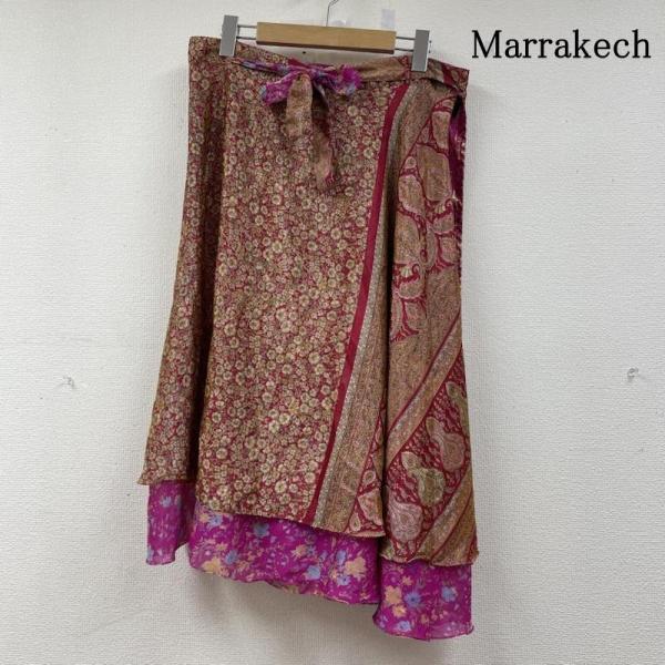 メーカー：古着 / USED形状：スカート / ひざ丈スカートサイズ：表記サイズ：表記無しウエスト：72 cm、ヒップ：94 cm、スカート丈：72 cmカラー：マルチカラー / マルチカラー柄 / パターン：総柄素材：絹（シルク）商品状態...