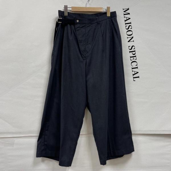 メーカー：メゾンスペシャル / MAISON SPECIAL形状：パンツ / スラックスサイズ：表記サイズ：0ウエスト：74 cm、ヒップ：106 cm、もも周り：80 cm、裾周り：56 cm、股上：39 cm、股下：58 cmカラー：ダ...
