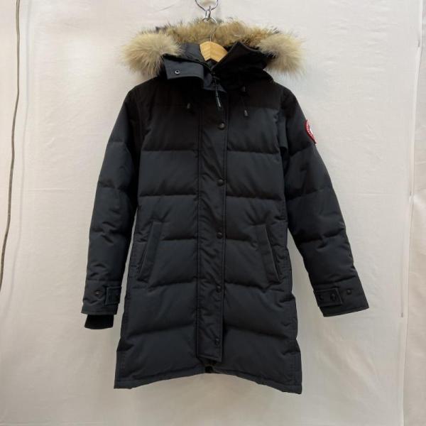 メーカー：カナダグース / CANADA GOOSE形状：ジャケット、上着 / ダウンジャケットサイズ：表記サイズ：XS肩幅：39 cm、袖丈：56 cm、着丈：76 cm、身幅：43 cmカラー：紺 / ネイビー柄 / パターン：素材：画...