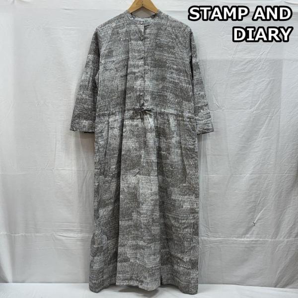 メーカー：スタンプアンドダイアリー / STAMP AND DIARY形状：ワンピース / ロングスカートサイズ：表記サイズ：-肩幅：40 cm、袖丈：46 cm、身幅：57 cm、総丈：120 cmカラー：柄 / パターン：総柄素材：商品...