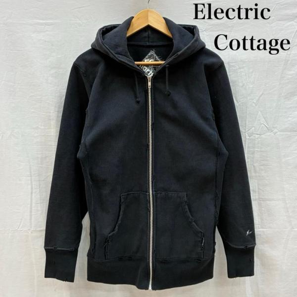 メーカー：古着 / USED形状：パーカー / 長袖サイズ：表記サイズ：L肩幅：42 cm、袖丈：62 cm、着丈：66 cm、身幅：50 cmカラー：黒 / ブラック柄 / パターン：ダメージ加工、ワンポイント素材：画像参照商品状態：着用...