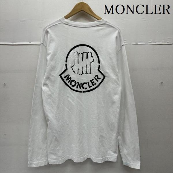 メーカー：モンクレール / MONCLER形状：Tシャツ / 長袖サイズ：表記サイズ：S肩幅：50 cm、袖丈：64 cm、着丈：71 cm、身幅：50 cmカラー：白 / ホワイト柄 / パターン：素材：商品状態：着用感がありますが、汚れ...