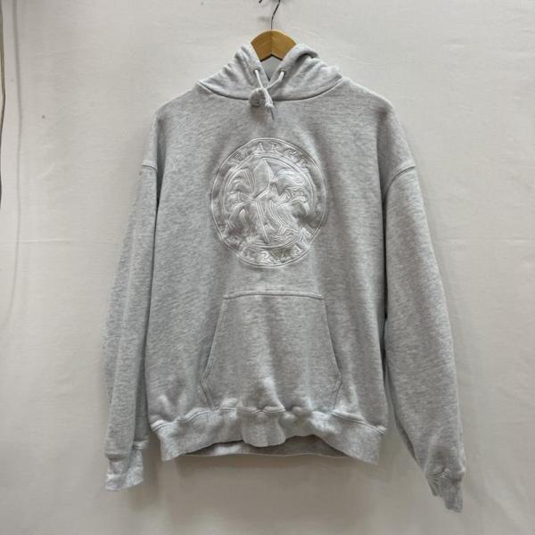 メーカー：エクストララージ / XLARGE形状：パーカー / 長袖サイズ：表記サイズ：L肩幅：56 cm、袖丈：54 cm、着丈：61 cm、身幅：59 cmカラー：灰 / グレー柄 / パターン：素材：画像参照商品状態：使用感があり、汚...