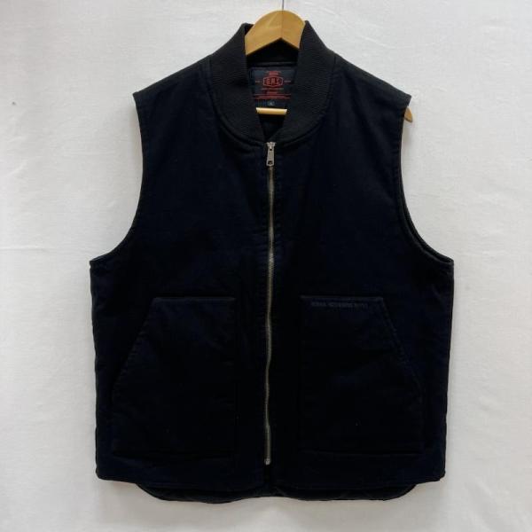 メーカー：ビームス / BEAMS形状：ベスト / ベストサイズ：表記サイズ：L肩幅：44 cm、身幅：59 cm、着丈：71 cmカラー：黒 / ブラック柄 / パターン：素材：画像参照商品状態：着用感がありますが、汚れやダメージが比較的...