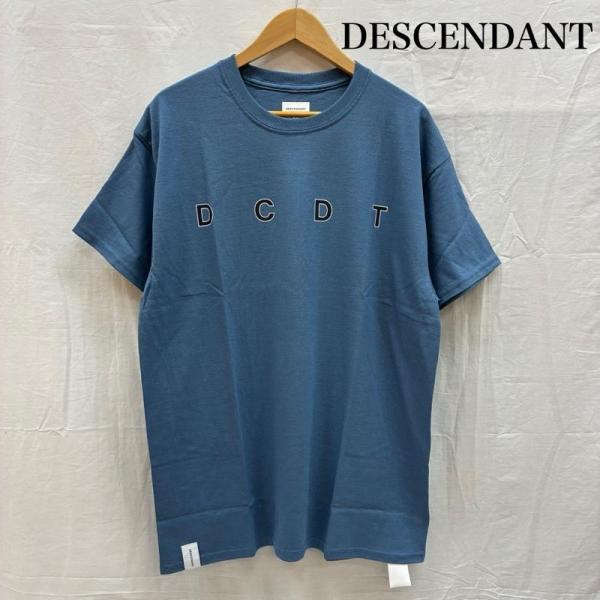 メーカー：ディセンダント / DESCENDANT形状：Tシャツ / 半袖サイズ：表記サイズ：3肩幅：52 cm、袖丈：18 cm、着丈：72 cm、身幅：52.5 cmカラー：柄 / パターン：ロゴ、文字、プリント素材：画像参照商品状態：...