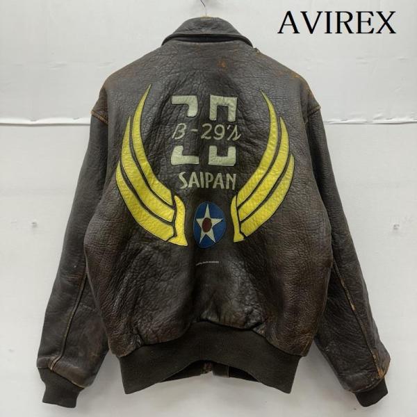 メーカー：アヴィレックス / AVIREX形状：ジャケット、上着 / フライトジャケットサイズ：表記サイズ：S肩幅：55 cm、袖丈：66 cm、着丈：66 cm、身幅：61 cmカラー：茶 / ブラウン柄 / パターン：素材：商品状態：使...