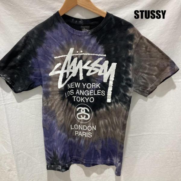 メーカー：ステューシー / STUSSY形状：Tシャツ / 半袖サイズ：表記サイズ：S肩幅：44 cm、袖丈：20 cm、着丈：61 cm、身幅：46 cmカラー：柄 / パターン：素材：商品状態：多少の使用感はありますが、汚れやダメージも...