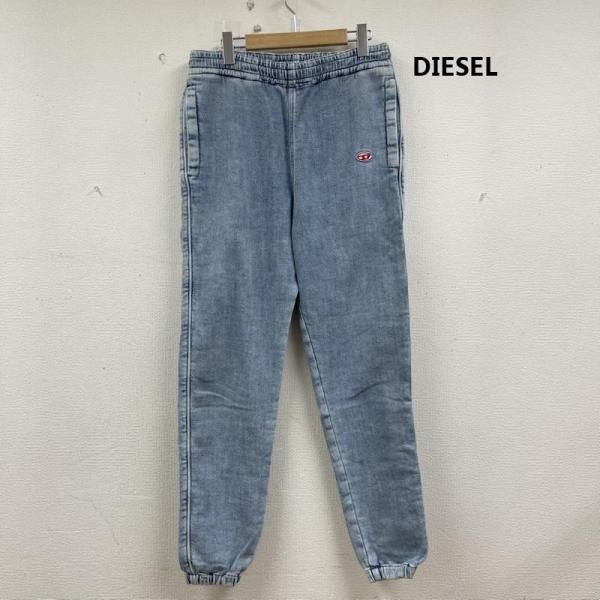 メーカー：ディーゼル / DIESEL形状：パンツ / デニム、ジーンズサイズ：表記サイズ：Sウエスト：76 cm、ヒップ：102 cm、もも周り：66 cm、裾周り：22 cm、股上：40 cm、股下：71 cmカラー：水色 / ライトブ...