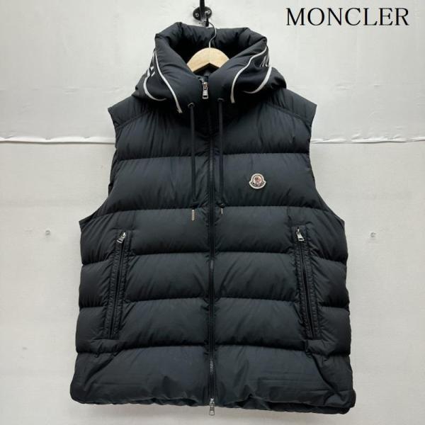 メーカー：モンクレール / MONCLER形状：ジャケット、上着 / ダウンベストサイズ：表記サイズ：6着丈：74 cm、身幅：66 cmカラー：黒 / ブラック柄 / パターン：素材：商品状態：着用感がありますが、汚れやダメージが比較的少...