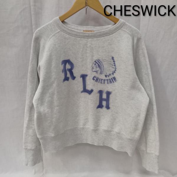 メーカー：チェスウィック / CHESWICK形状：トレーナー / 長袖サイズ：表記サイズ：S着丈：47 cm、身幅：58 cm、裄丈：75.5 cmカラー：灰 / グレー柄 / パターン：プリント素材：画像参照商品状態：着用感がありますが...