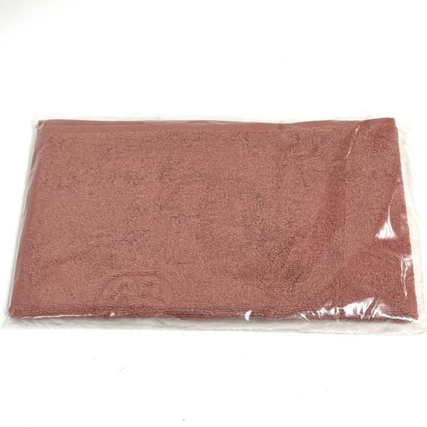 【製品仕様】・ブランド：Georg Jensen Damask（ジョージ・ジェンセン・ダマスク）・カラー：Juniper Red（ジュニパーレッド）・サイズ：約40cm × 70cm・素材：コットン100%・JANコード：570815016...