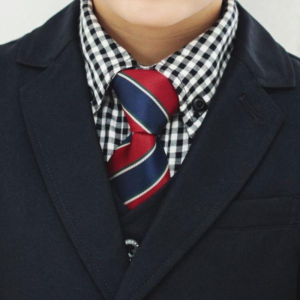 ■素材【ブルー】ポリエステル100%　【ブラック】ポリエステル65%　レーヨン35%　■原産国中国製