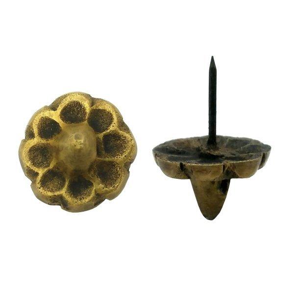 太鼓鋲 AA021サイズ：直径28mｍ鋲長さ：28ｍｍ （長さが異なる場合もございます）材質真鍮カラーアンティークゴールド(color:antique)付属品なし商品の特徴オイルステイン塗装です。着色には炭、植物オイルを使用しています。炭の...