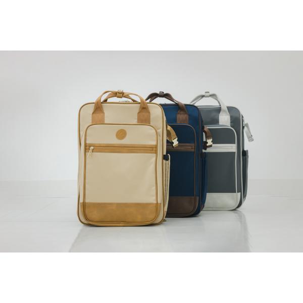 スタンダードモデルII楽器ケースの収納部分に断熱素材を使用していないこと、ナイロン素材を使用していることから、コストカットに成功。本体重量が他モデルに比べ比較的軽いことが特長です。多数の内ポケット、背面ポケット、譜面台も収納可能なサイドポケ...