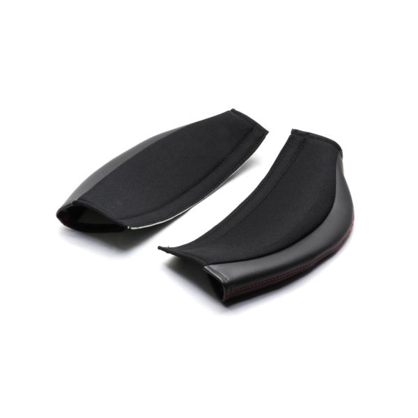 GIASシリーズ、STRADIAシリーズ専用のパッドセットです。よりハードなドライビングをする方のシート本体の劣化を防ぎます。使用可能モデル：GIAS3※GIAS2にも取り付けできますが、形状が沿わず一部浮きがあります。また、ステッチの位置...