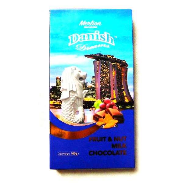 【発売日：2025年04月29日】Danish DreamsMerlion Singaporeフルーツナッツミルクチョコレート正味　１００グラム賞味期限　２０２６年９月１５日食料品のためキャンセル返品はお断りします。