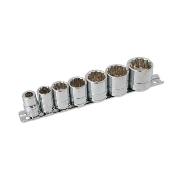 ソケットのサイズ1/8", 3/16", 1/4", 5/16", 3/8", 7/16", 1/2".サテン仕上げのクロムバナジューム鋼製。ソケットの長さ：30mm（7/16"、1/2"、32mm長）。Whitworthソケットはクラシッ...