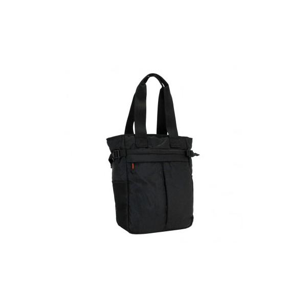 A4サイズのファイルや雑誌もラクラク入ります。お弁当箱、メークポーチなどなど。大きめトートですが収納ポケットが充実しているので、カバンの中で荷物が迷子になりません。