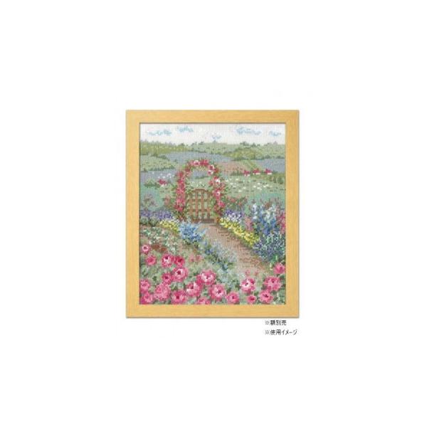「オノエ・メグミ」デザイン「バラの花咲くピーターの庭」です。世界で愛される美しい物語の風景をクロスステッチで表現しました。