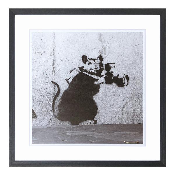 Banksy（バンクシー）「Papa-rat-zzi」世界各地のストリート、壁、橋などにゲリラ的にグラフィティを残す謎に包まれたストリートアーティスト、バンクシーのアートフレーム。鋭い社会風刺やダークユーモアに溢れたバンクシーの作品は、人々...
