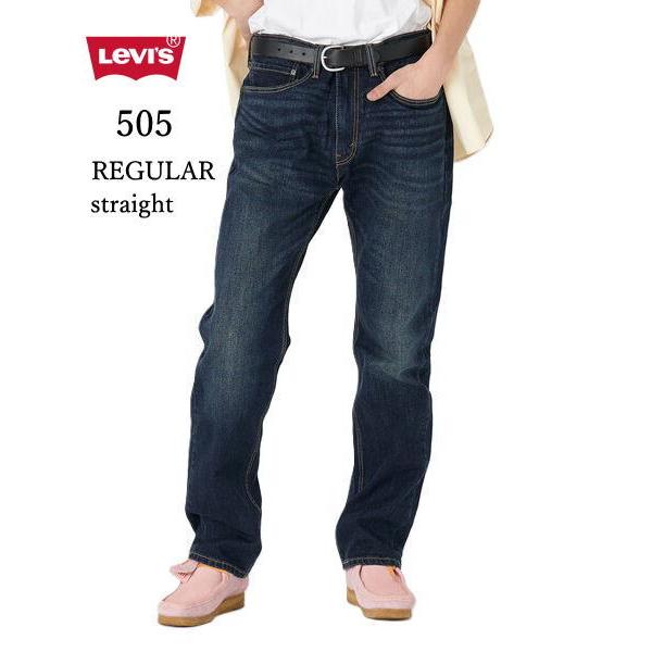 Levi's/リーバイスから、505 レギュラーストレート ジーンズ/デニムパンツのご紹介です。元祖ジップフライジーンズ。 1967年に初めて作られた505レギュラーフィットジーンズは特に人気の高いストレートカットタイプで、どんなスタイルに...