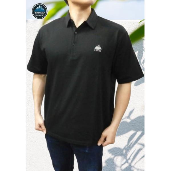 ヒマラヤ登山の玄関口、ネパールはカトマンズ。昔から欧米人や登山者の滞在が多く、一方で未だ電力インフラが整わないため、棒針さえあれば作れる手編みニットが産業として発達しています。「HIMALAYAN CLIMBER'S HAND-KNIT/ヒ...