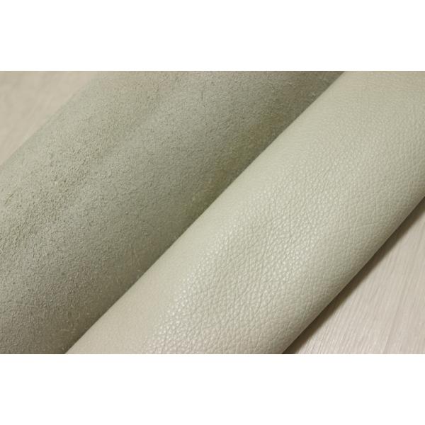 ■商品詳細イタリアを代表するラグジュアリーブランドより上質なクロムレザーを入荷いたしました！ 天然革らしいシボ感がお楽しみいただけるシュリンク加工です加工：スムース加工なめし：クロムなめし厚さ：1.5ミリmm革の種類：牛革手触り：ソフト状態...