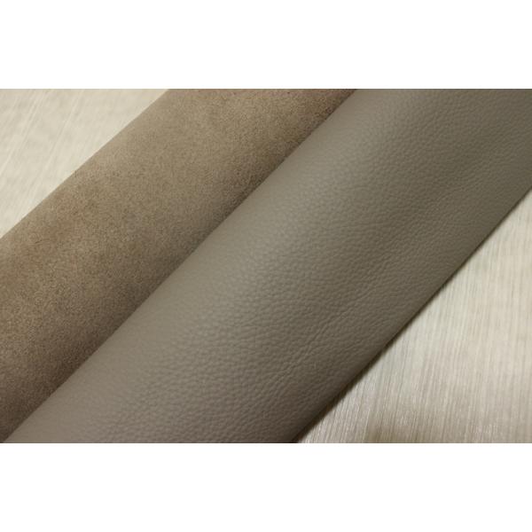 ■商品詳細イタリアを代表するラグジュアリーブランドより上質なクロムレザーを入荷いたしました！ 天然革らしいシボ感がお楽しみいただけるシュリンク加工です加工：シュリンク加工なめし：クロムなめし厚さ：1.6ミリmm革の種類：牛革手触り：ソフト状...