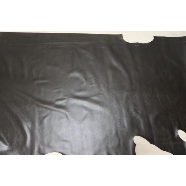 ■商品詳細★イタリアのバッグメーカーさんで使用されている素材を新入荷いたしました！  程よいカジュアル感がお楽しみいただけるクラッキング加工です加工：クラッキング加工なめし：クロムなめし厚さ：1.2ミリmm革の種類：牛革手触り：ソフト状態：...