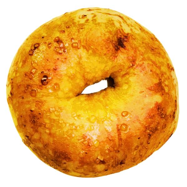 国産小麦を使用した生地にお餅とチーズを包み溜まり醤油と砂糖をトッピングし焼き上げました。