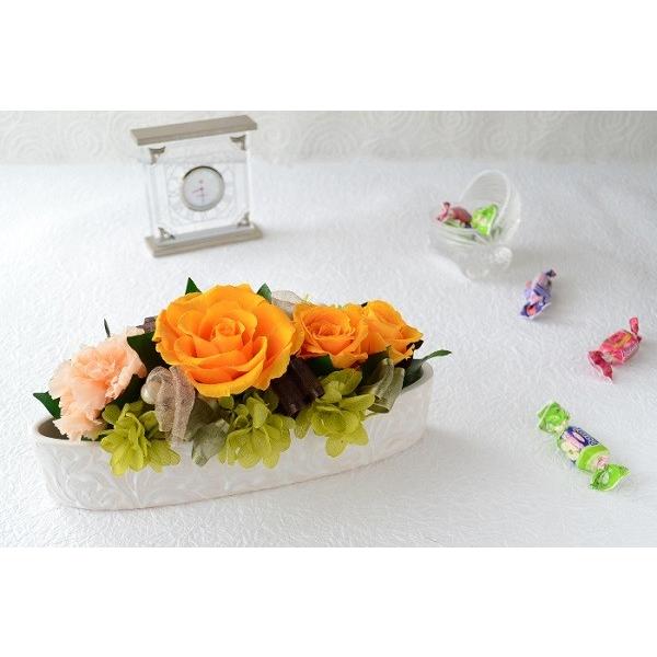 ●こんな時こんな場所に お誕生日祝い・ご結婚祝い・ご出産祝い・新築祝い・入学卒業・進級・還暦・お見舞い・普段使いのプレゼントなど、玄関・リビング・オフィスのインテリアにも。●出来上がりサイズ：横20センチ　縦10センチ●器サイズ：横20セン...